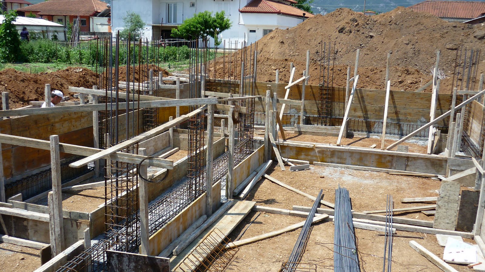 ΕΡΓΑΣΙΕΣ ΣΙΔΗΡΟΥ ΜΠΕΤΟΝ - KAΤΑΣΚΕΥΗ -ΤΟΠΟΘΕΤΗΣΗ