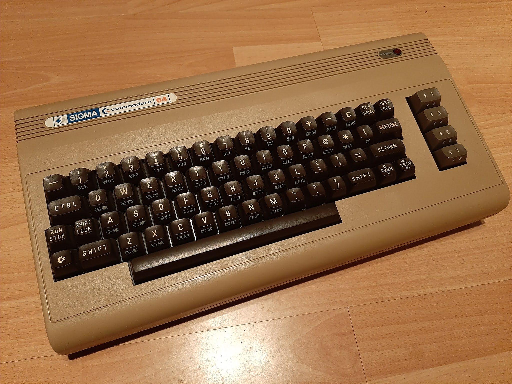bieno64: Commodore Sigma 64