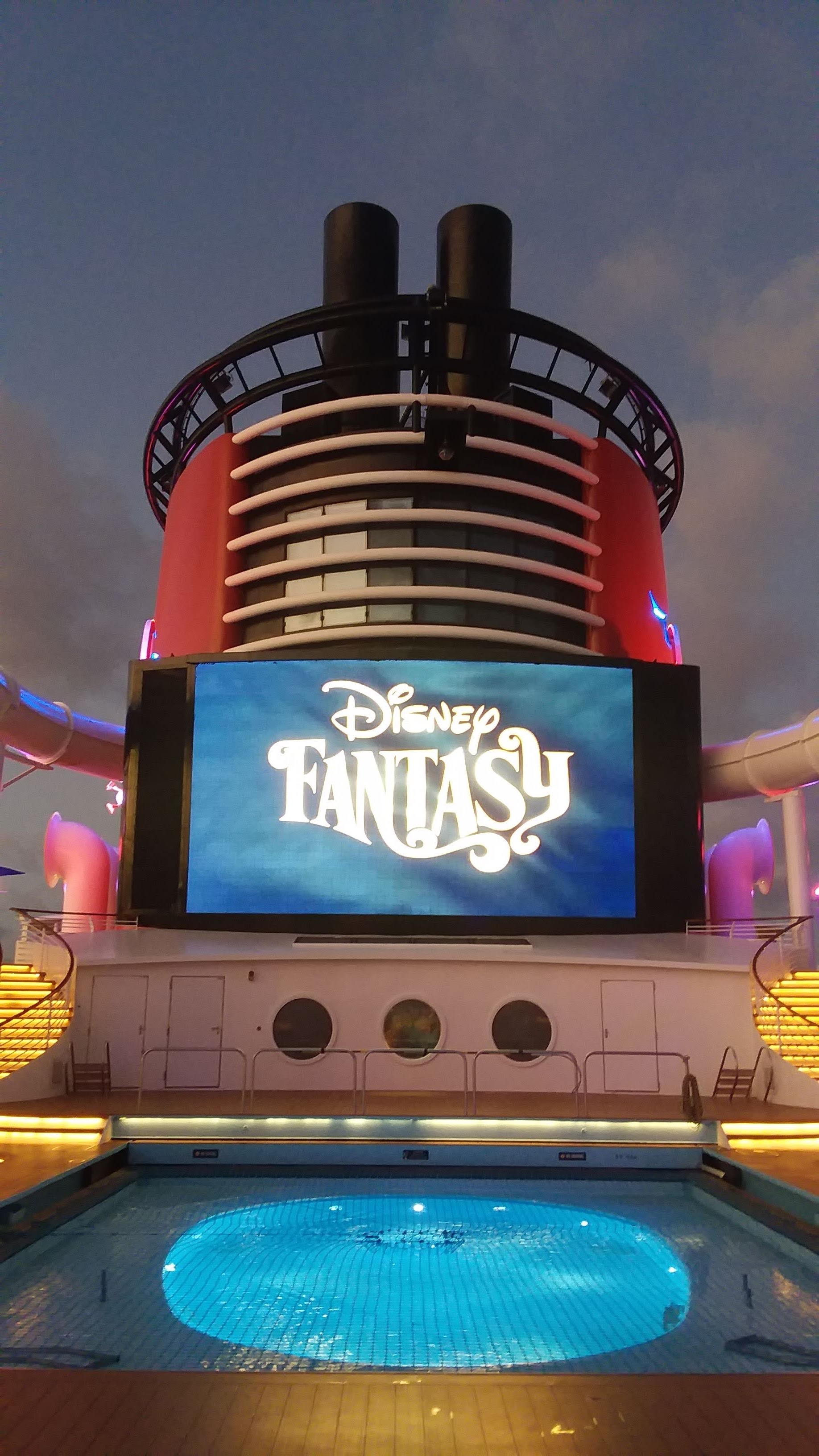 Disney Cruise Line Kid: Which Funnel Is It?