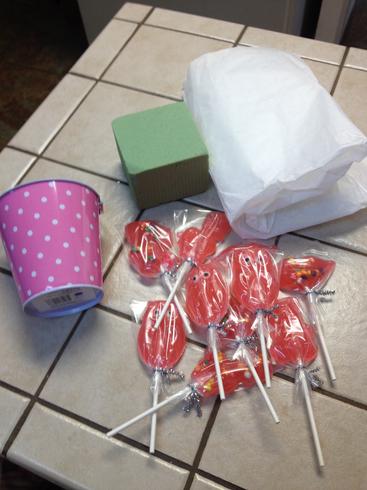 Crafty Night Owls: Hard Candy Suckers!!! Caution....There addictive to ...