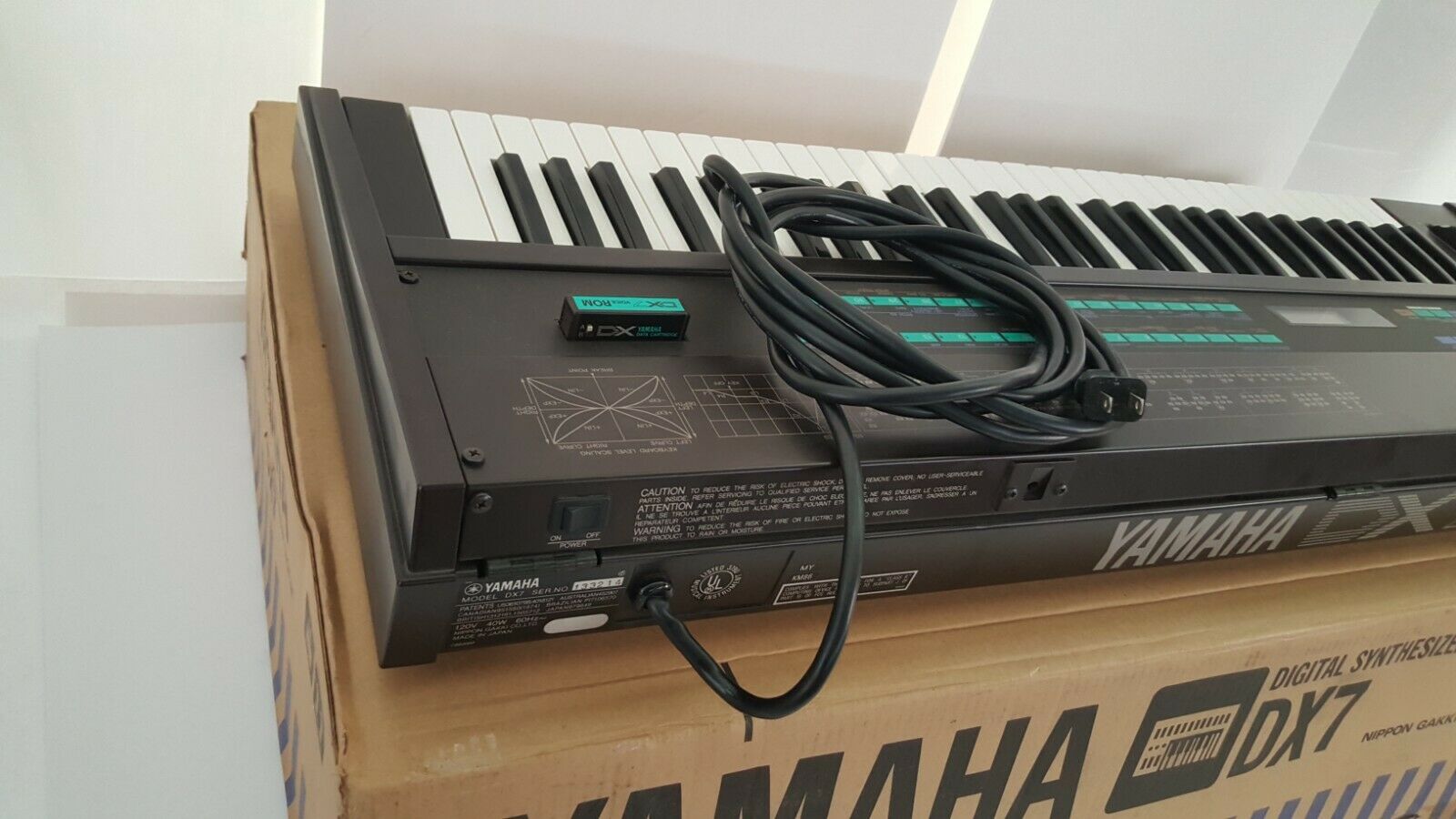 MATRIXSYNTH: Yamaha DX7 Digital Programmable Algorithm Synth SN 133214 ...