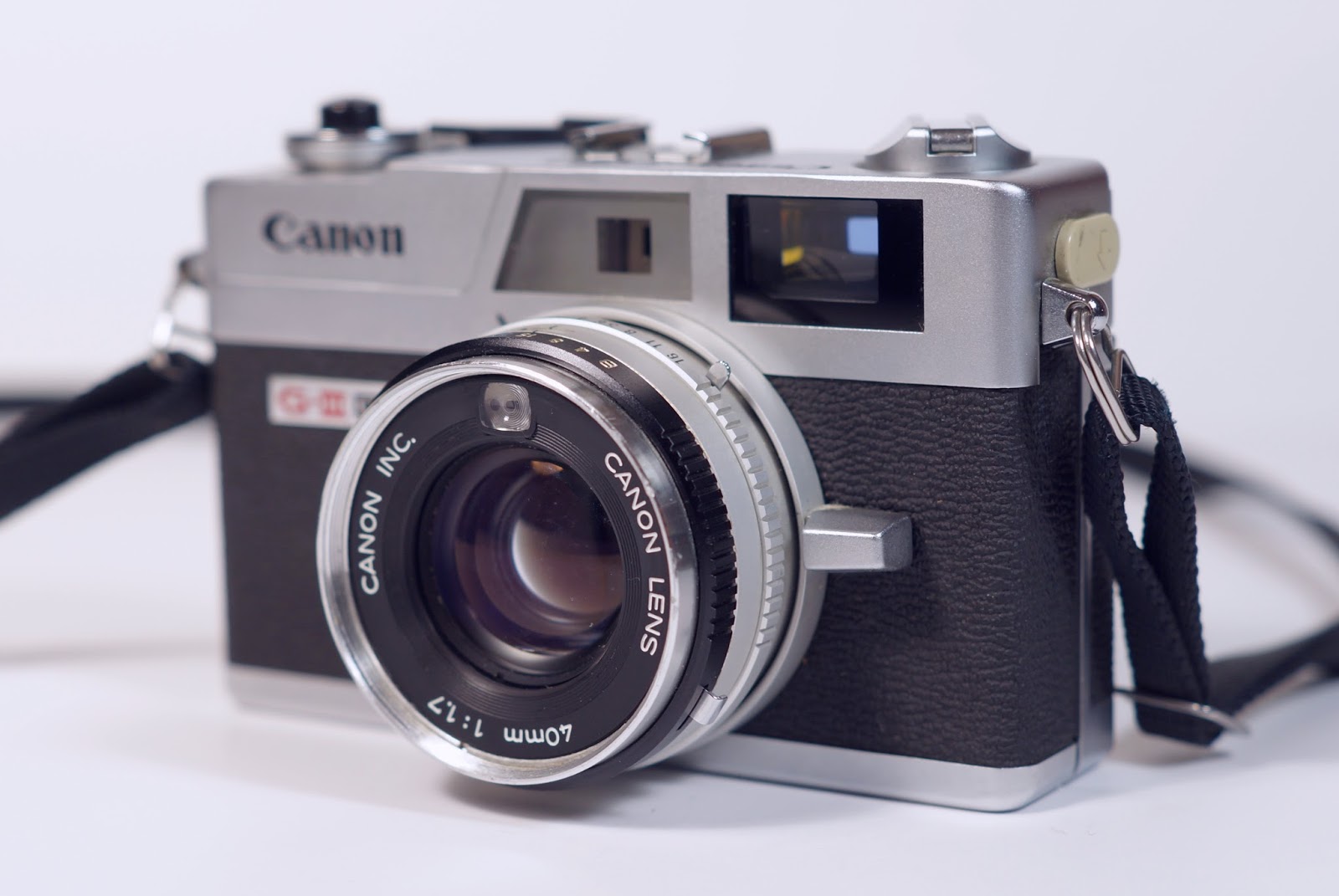 Canon Canonet QL17 G-III QL 40mm f/1.7 35mm Film Rangefinder Camera