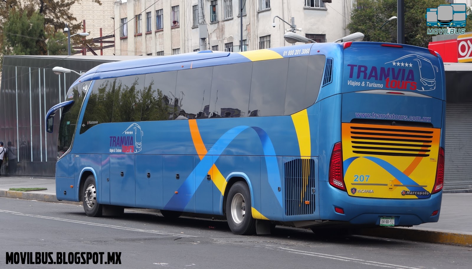 Fotografías de los autobuses de la flota de tranvía tours