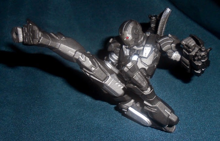 Review: Revol Mini #06 War Machine