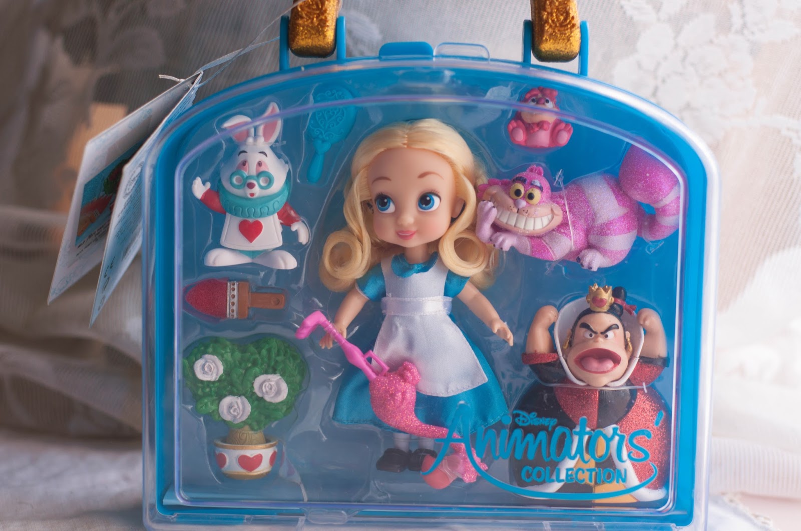 Dotsydoodle: Disney Animator Alice in Wonderland Dolls--16" and Mini!