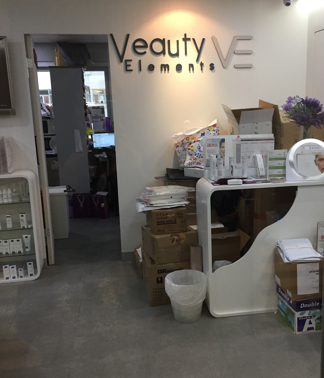 Wintyb 的瘋狂生活: Viora Reaction CORE 提升面型輪廓療程