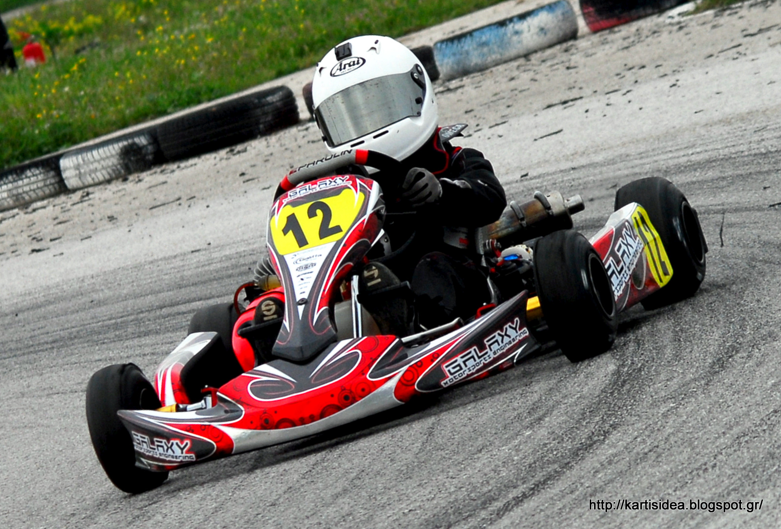 karting.gr.blogspot.com: Σε όλες τις τέντες κτίζεται το motorsport...