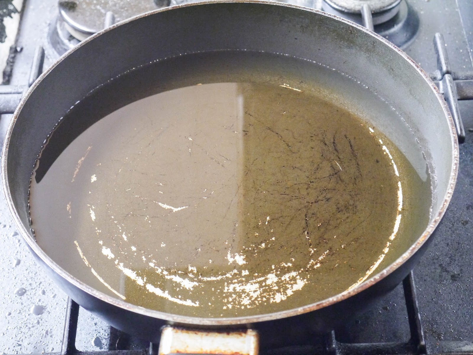 This Muslim Girl Bakes: Dali Bora - Bengali Lentil Pakoras.