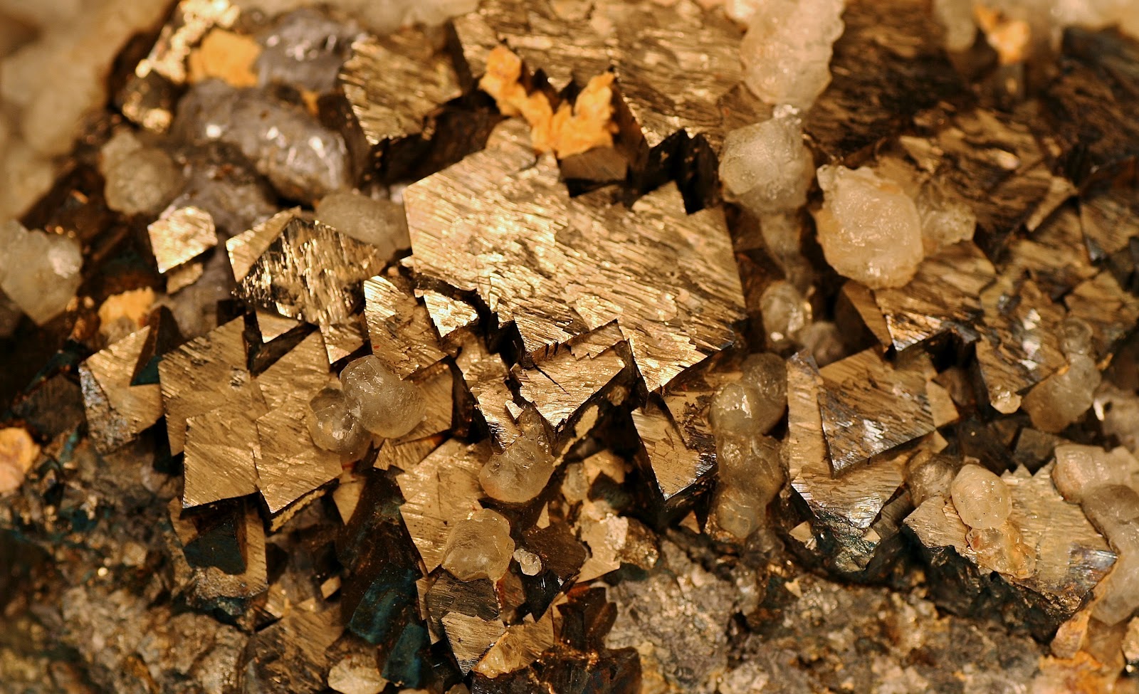 MINERALS GISPERT: MINERALS DE TREPCA. KOSOVO.