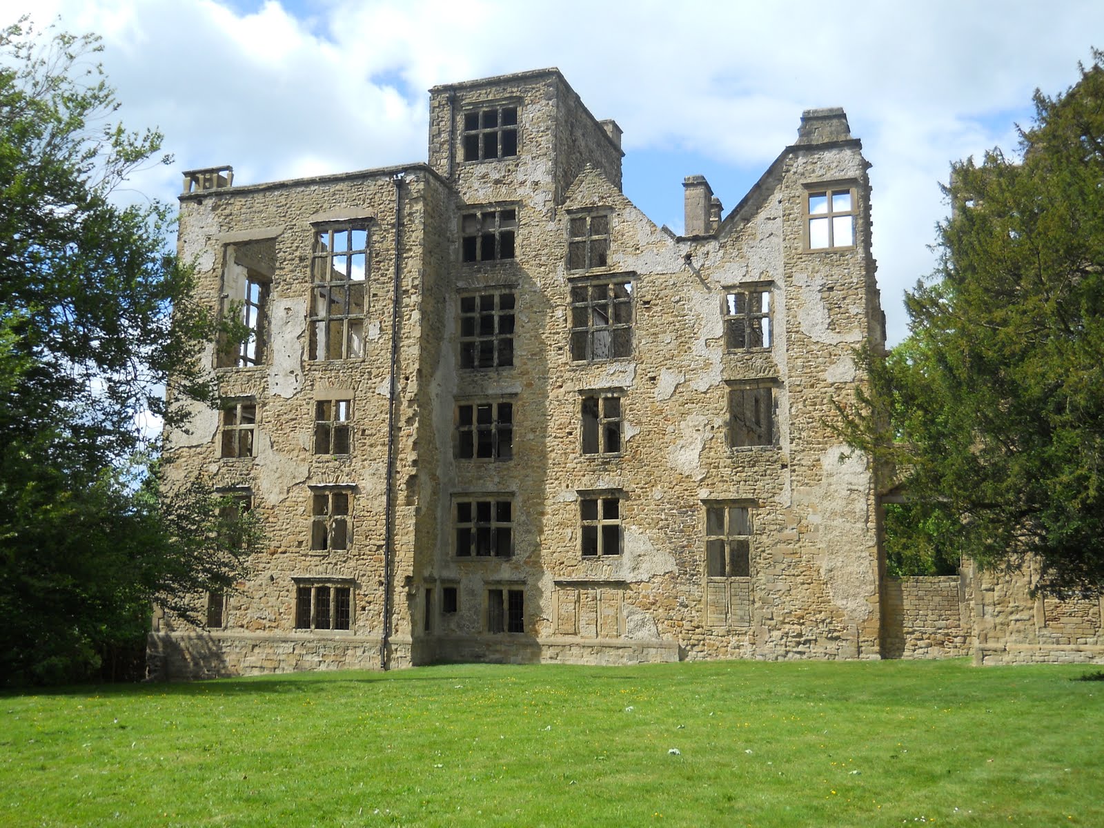 Heart Shaped: Hardwick Halls