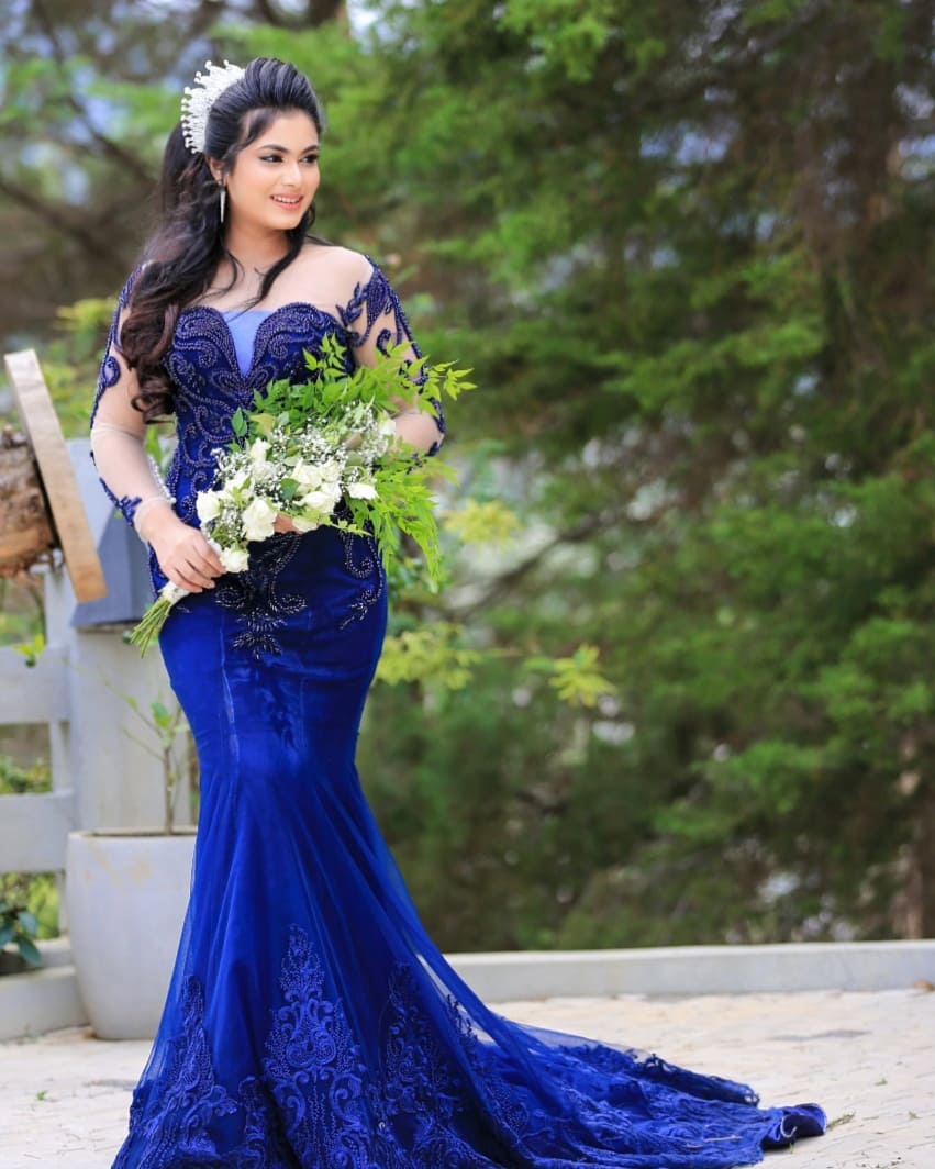 එමාෂාගේ නවතම හැඩවැඩ