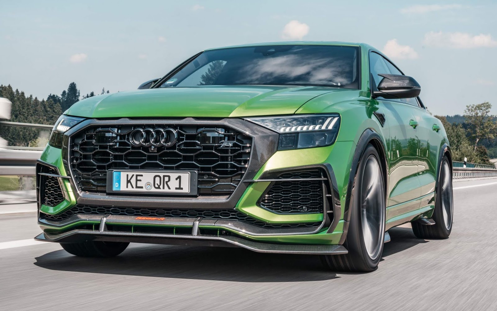 Audi RS-Q8-R ABT: SUV traz pacote aero e chega a 315 Km/h