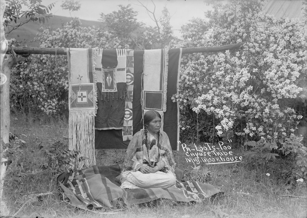 White Wolf : Stunning Portraits of Cayuse People From The Early 1900s