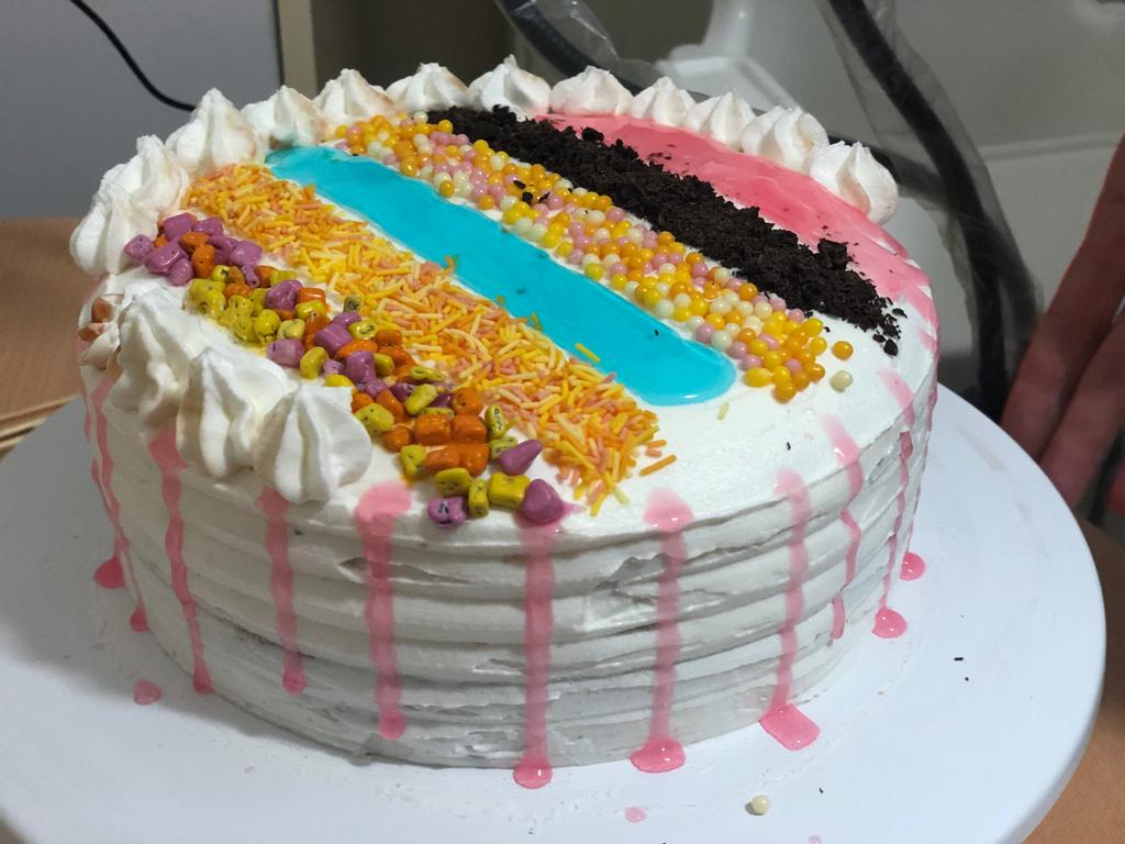 Hazır Kekten Nefis Pasta Tarifi - Hazır Kekle Yaş Pasta Yapımı