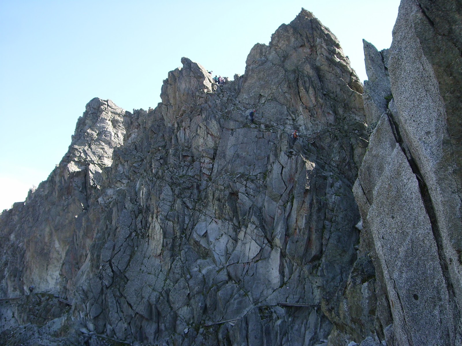 Gruppo Valcalepio: SENTIERO DEI FIORI E CIMA PAYER