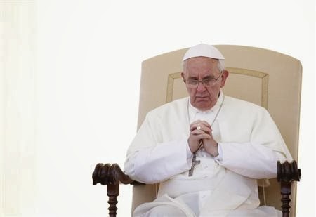 Sacerdotus: "Super Pope"