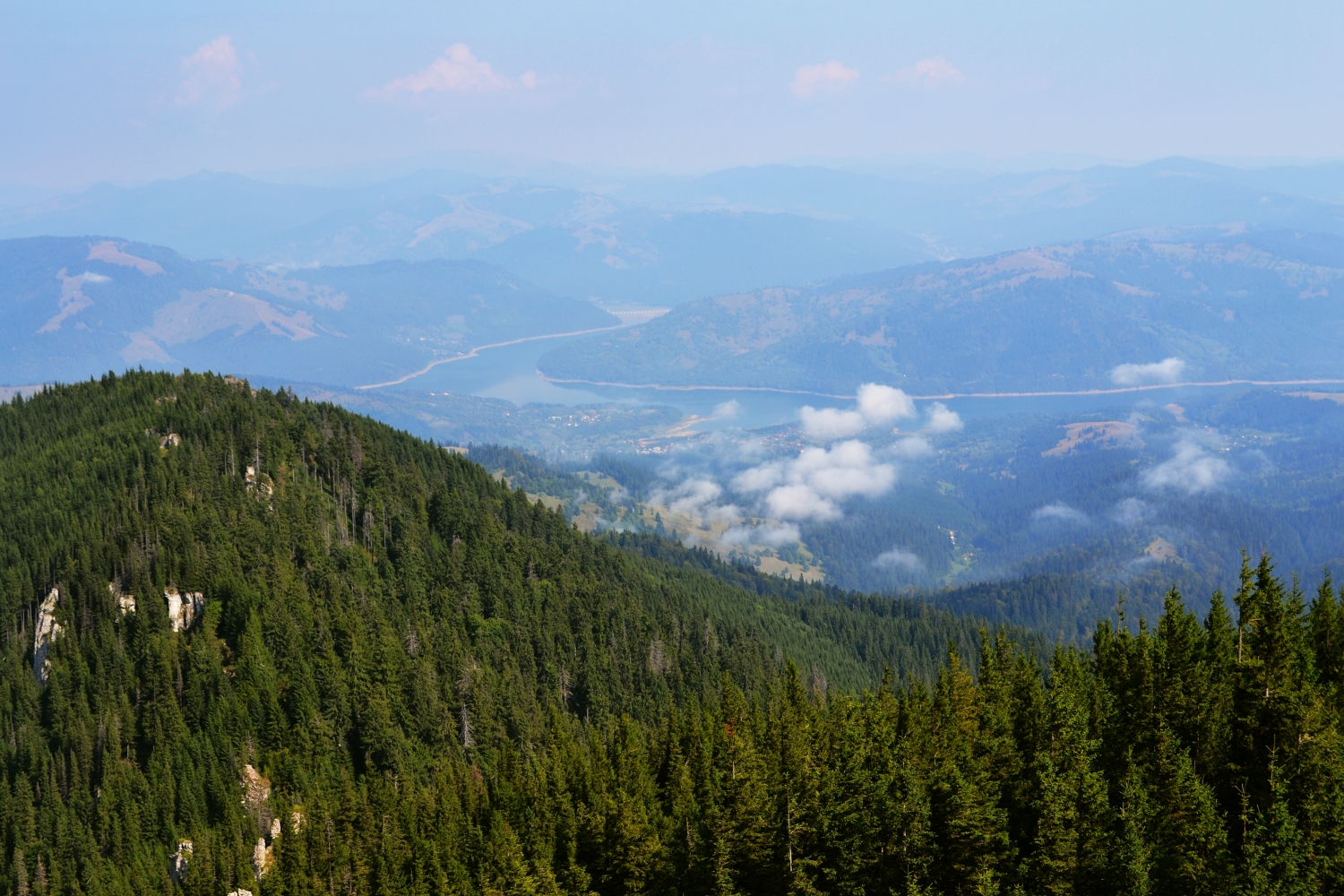 Zharah ~ Photos: ROMANIA: Ceahlău Mountains - Vârful Toaca (Toaca Peak ...