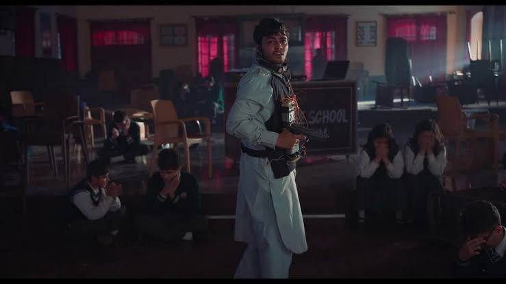 Collar Bomb (2021) Hindi WEB-DL 200MB – 480p, 720p & 1080p | GDRive