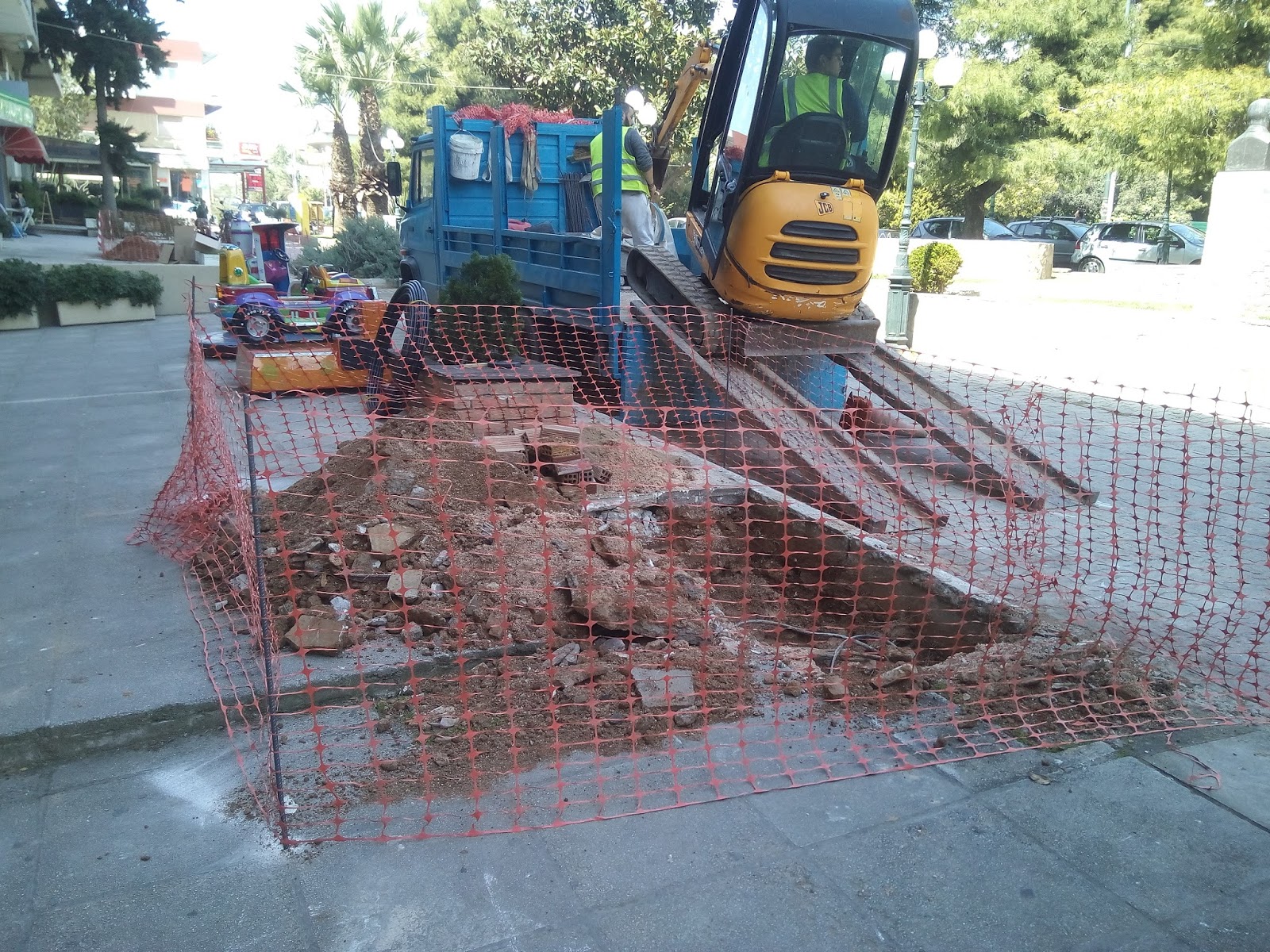 ΚΛΟΥΒΑΤΟΣ ΣΤΕΦΑΝΟΣ ΧΩΜΑΤΟΥΡΓΙΚΑ ΕΡΓΑ ΔΗΜΟΣΙΟΥ ΚΑΙ ΙΔΙΩΤΙΚΟΥ ΤΟΜΕΑ