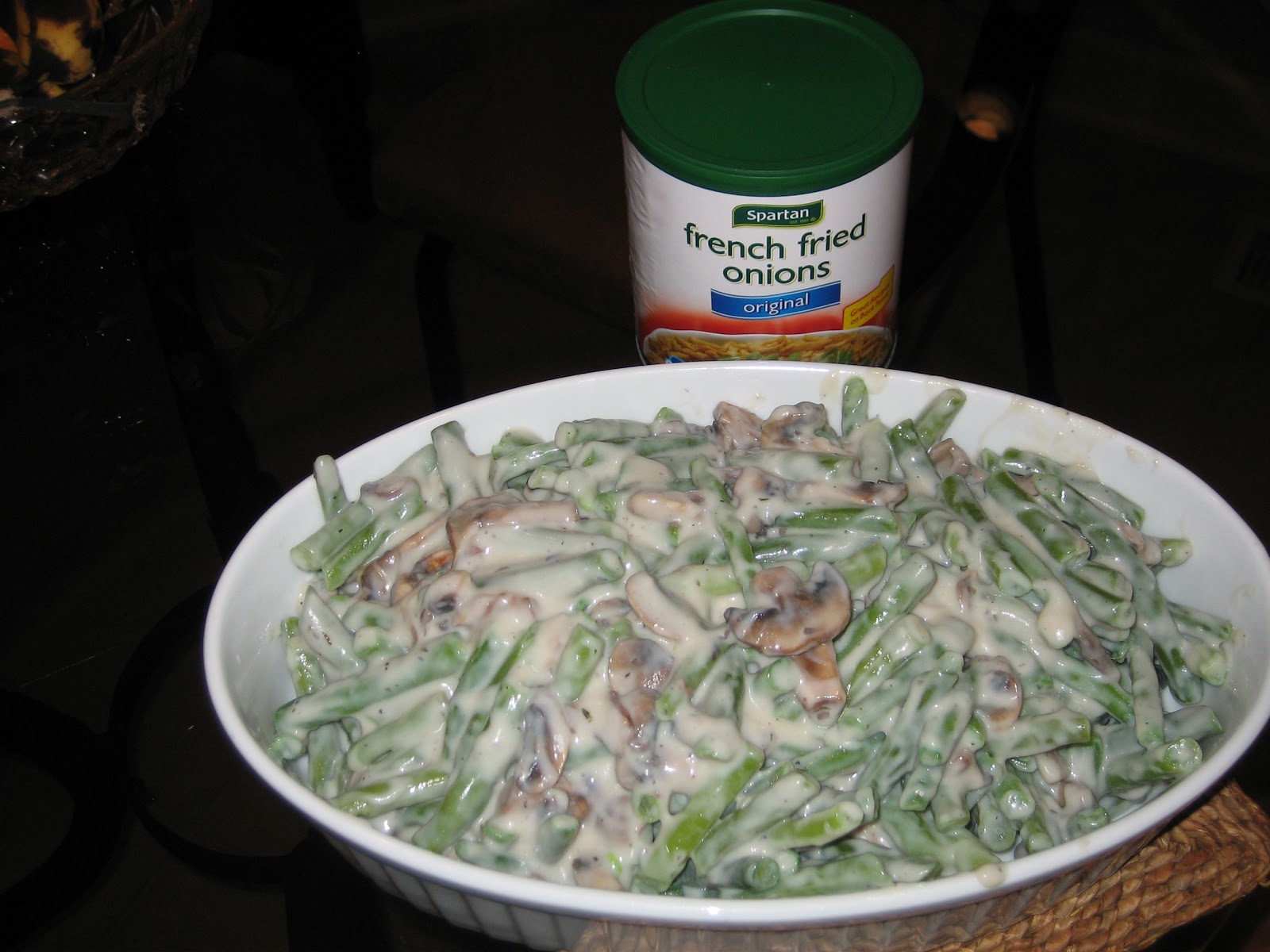 Mystery Lovers' Kitchen: Thanksgiving Week - Green Bean Casserole