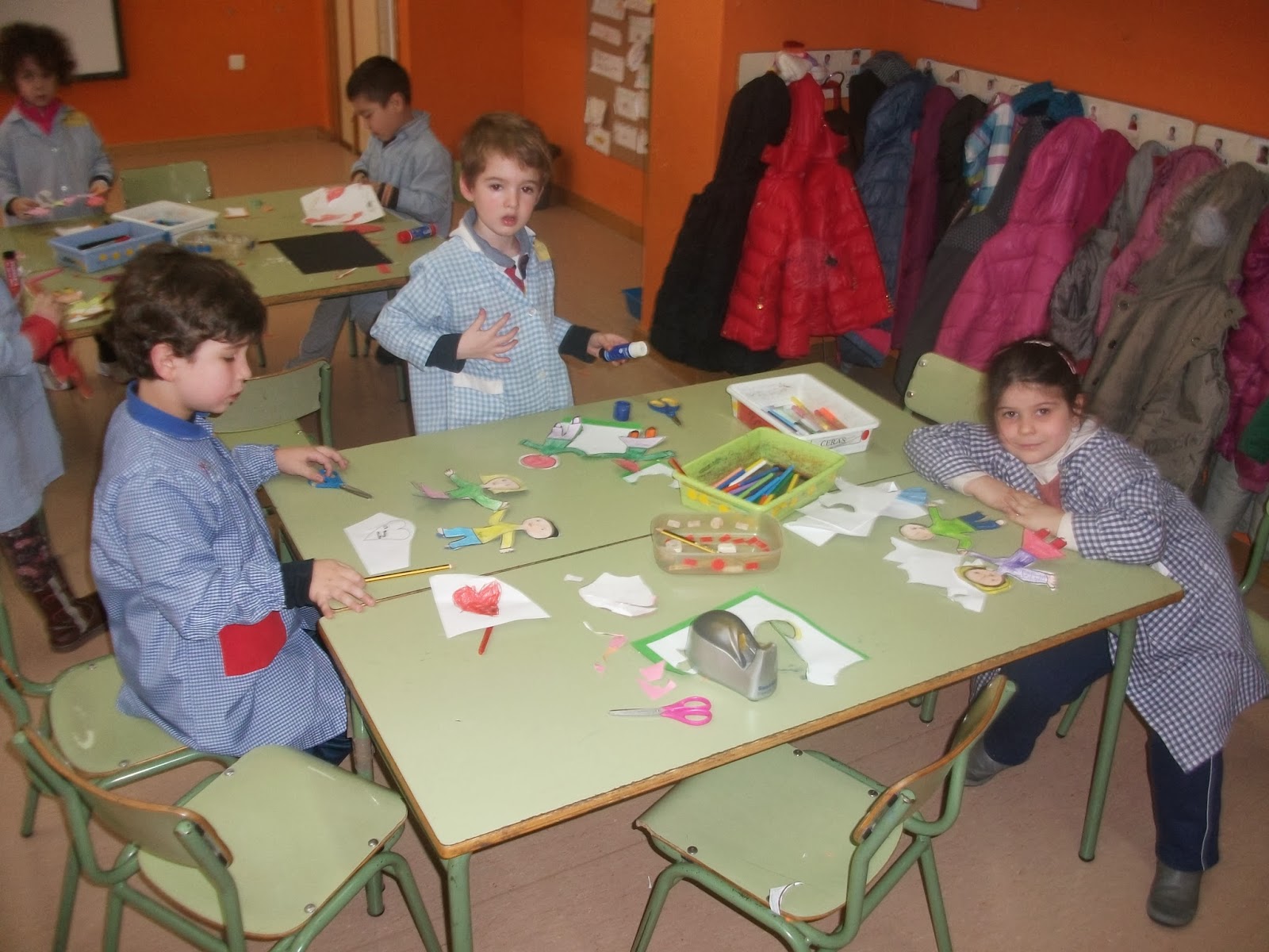 Nuestras cosas de clase.: febrero 2014