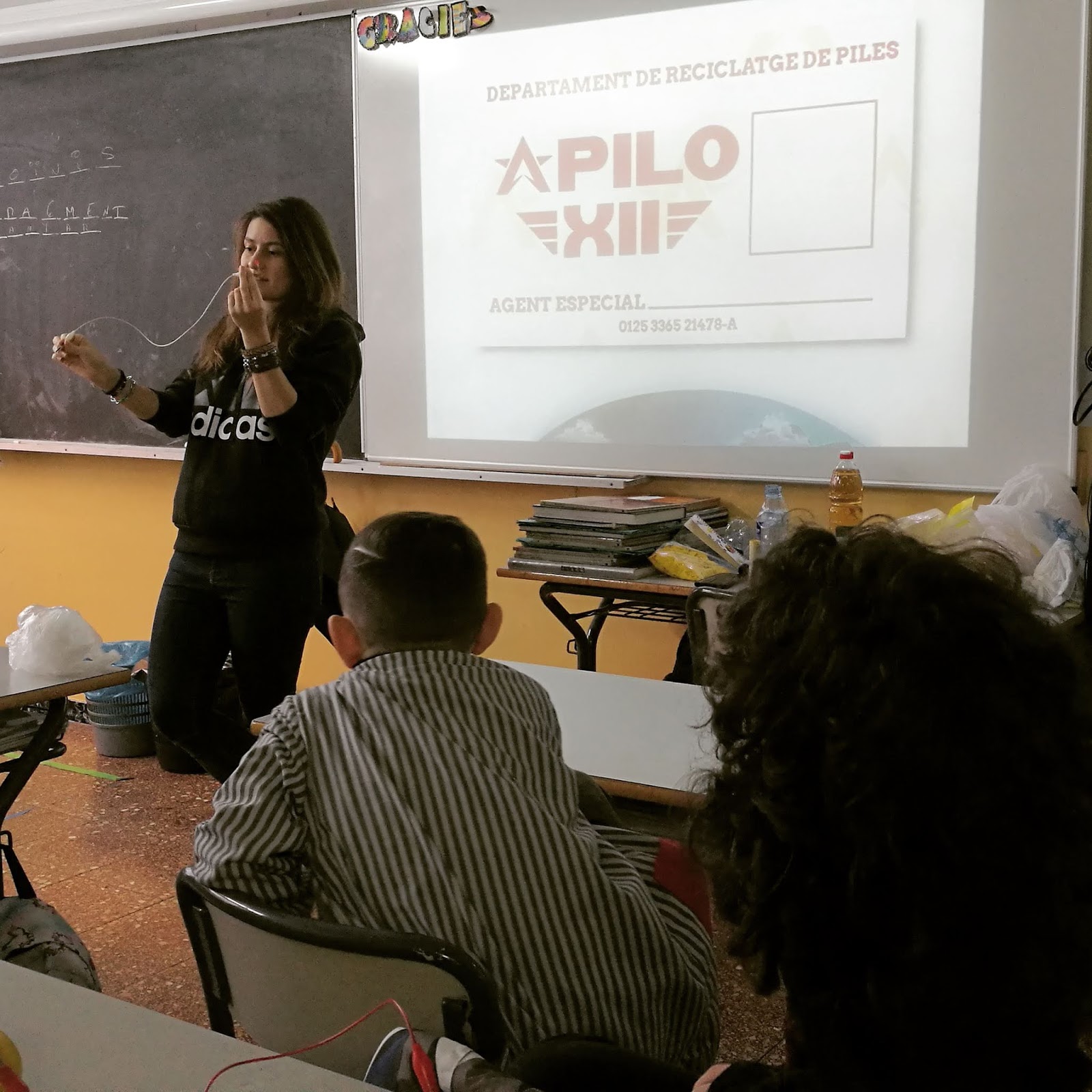 Parlem de piles a 5è (Apilo XII) | Col·legi Alfageme