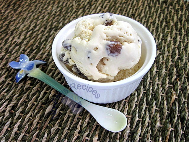 Rum and Raisin Ice Cream