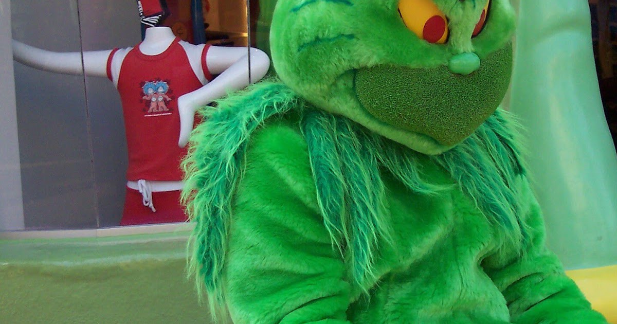 The Grinch Character Tribute Universal Studios Orlando Resort