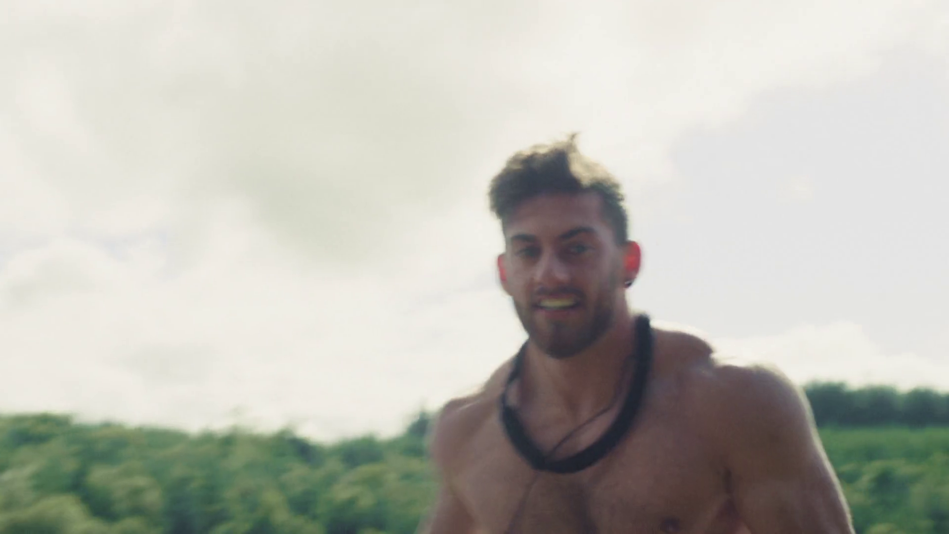 Hollyoaks off the Charts: Zac Smith Shirtless in The Bridge