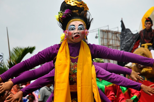 KESENIAN KUNINGAN - Sanggar Klapa Jajar
