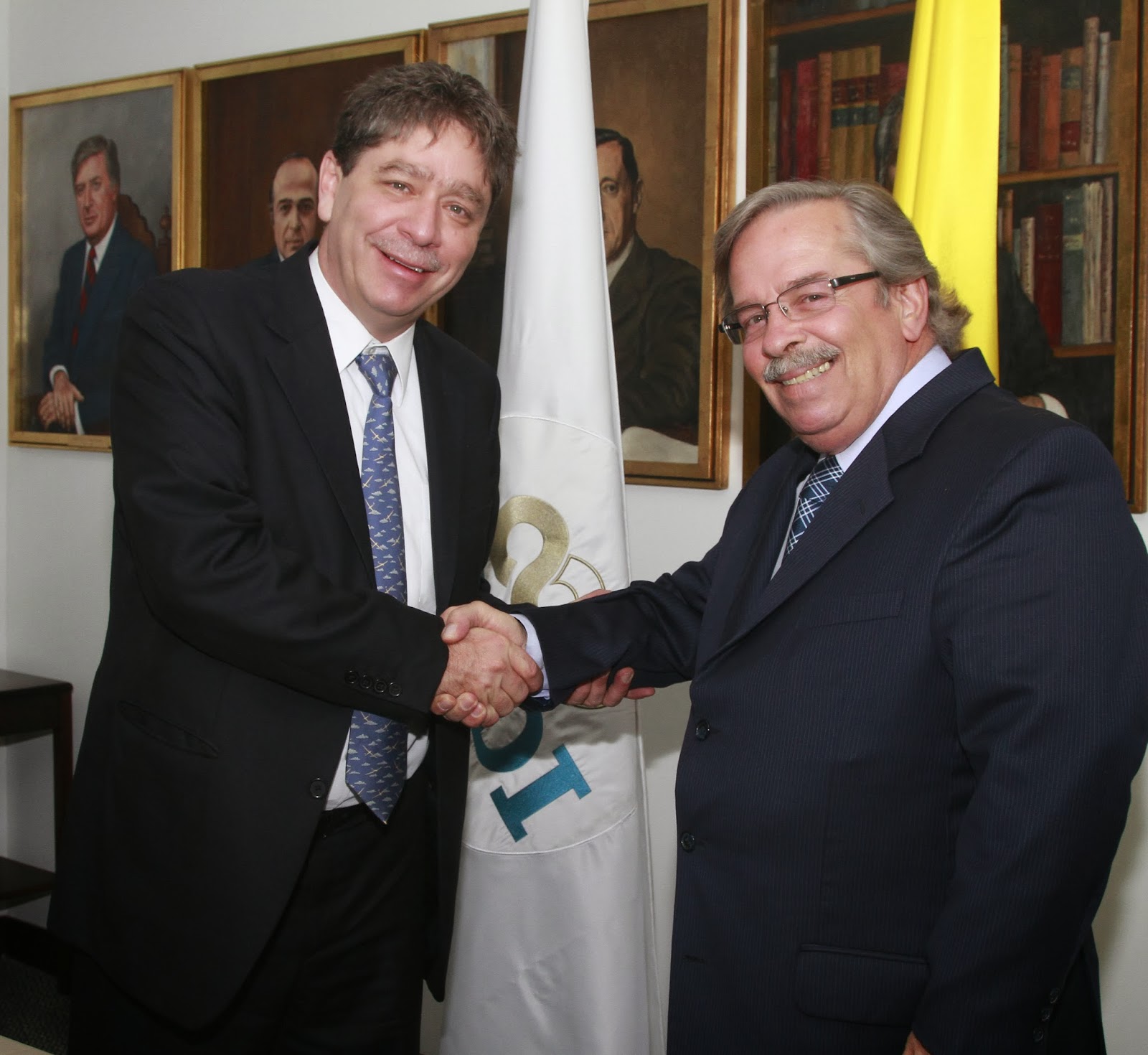 Radar Económico Internacional: BRUCE MAC MASTER tomó posesión como ...