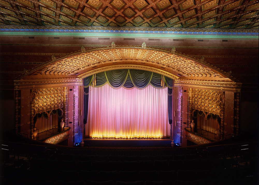 Los Angeles Theatres: El Capitan Theatre: the auditorium