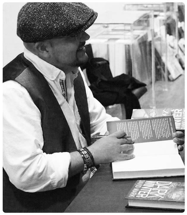 War Memorial Library: Murder Ink - David Mark