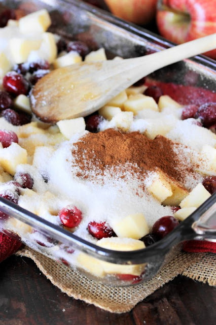 Cranberry Apple Crunch | The Kitchen is My Playground