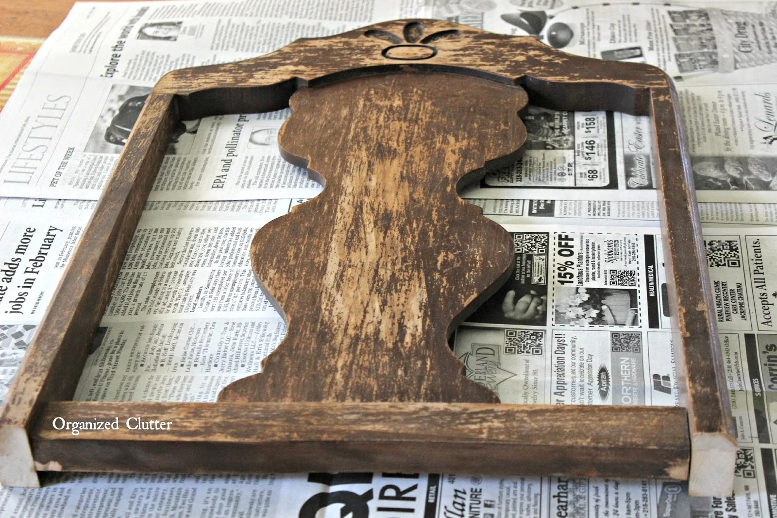 Re-Purposed Chair Back Photo Holder - Organized Clutter