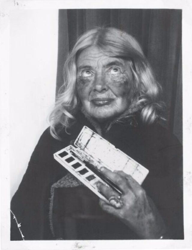 Fantastic Self-Portraits of Lee Godie, a Homeless Artist Who Turned Bus ...