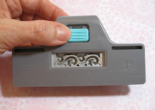 Leslie's Art and Sew: Paper Punches from EK Success--A Review