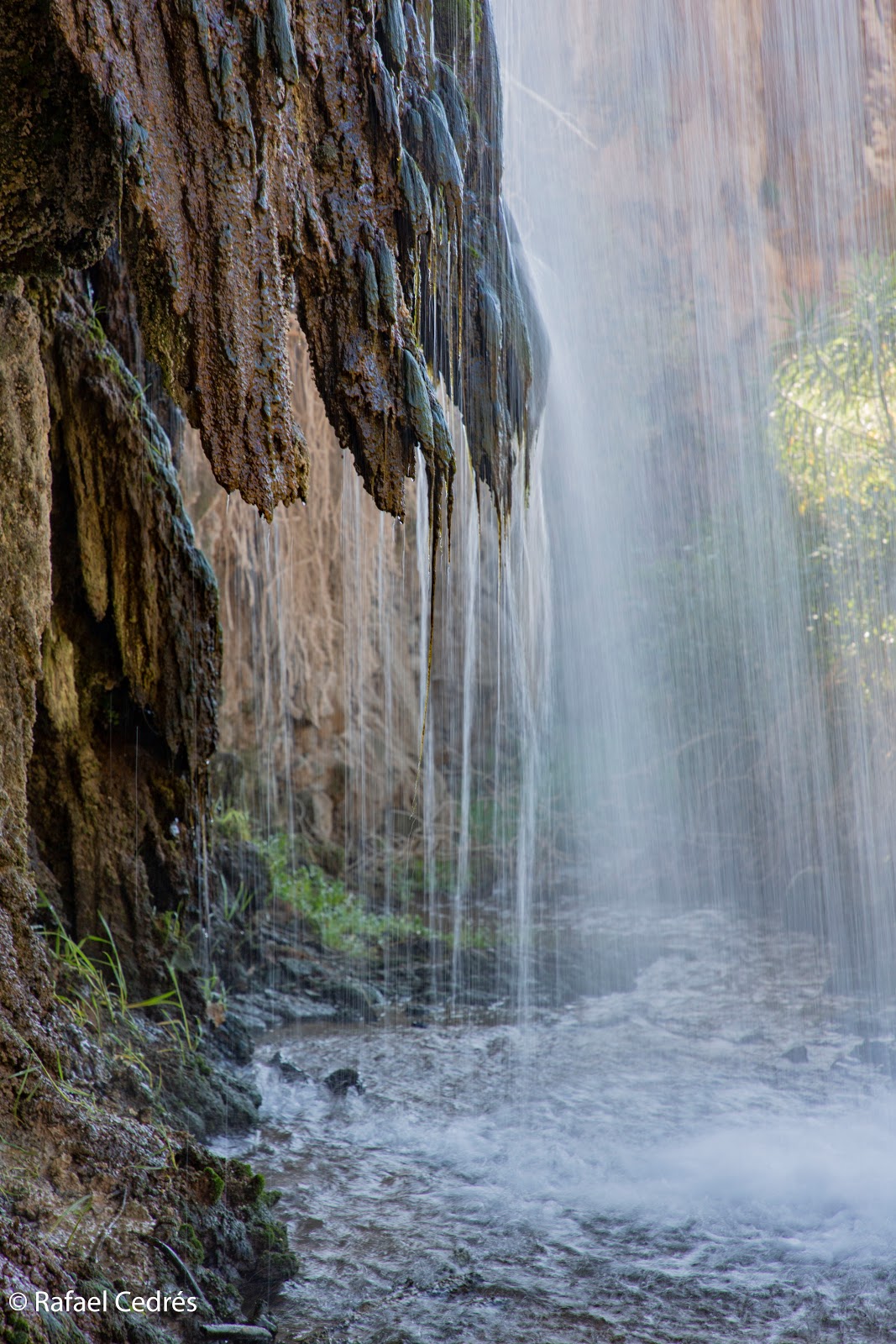 MONTAÑA TRENES E HISTORIAS: RUTA A LA CASCADA DE CHINDIA
