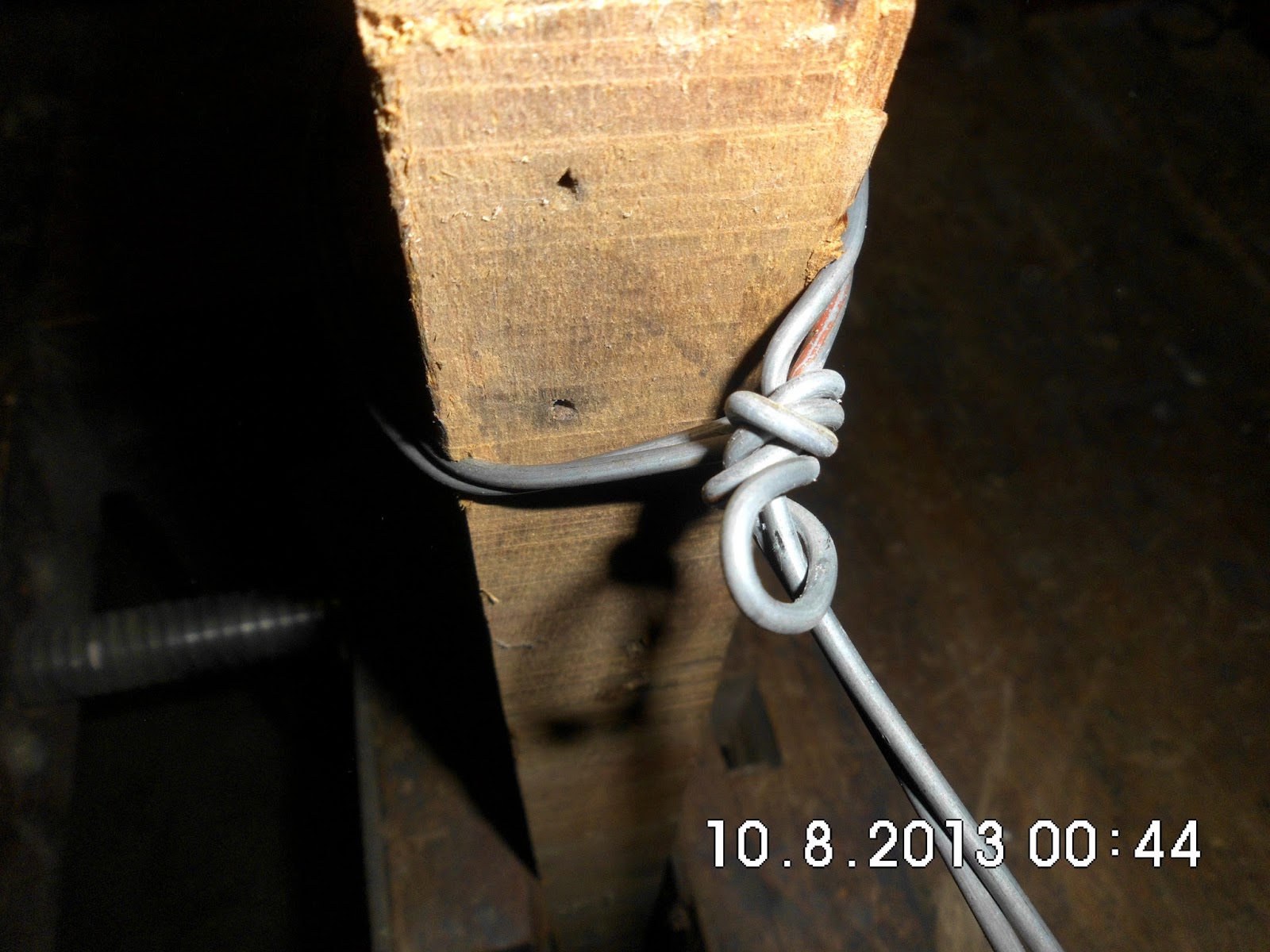Adventures on Home Hill Farm: Wire Twitch Knot