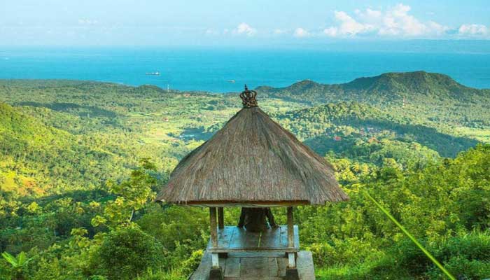MENIKMATI KEINDAHAN ALAM BUKIT PUTUNG DI PULAU BALI