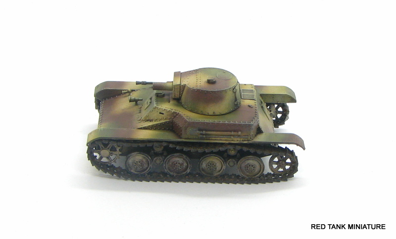Gulumik Military Models: 4TP 1/48 RED TANK MINIATURE