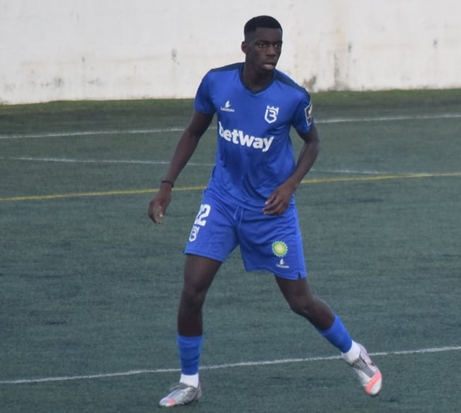Visão Desportiva STP: Rafael Tavares titular na vitória da B SAD sub23 Visão Desportiva STP: Rafael Tavares titular na vitória da B SAD sub23