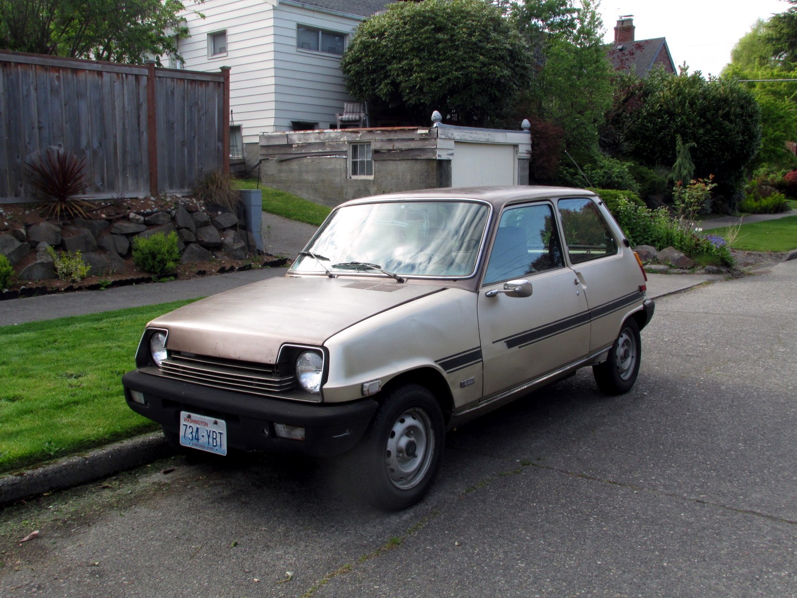 Seattle's Classics: 1977 Renault Le Car