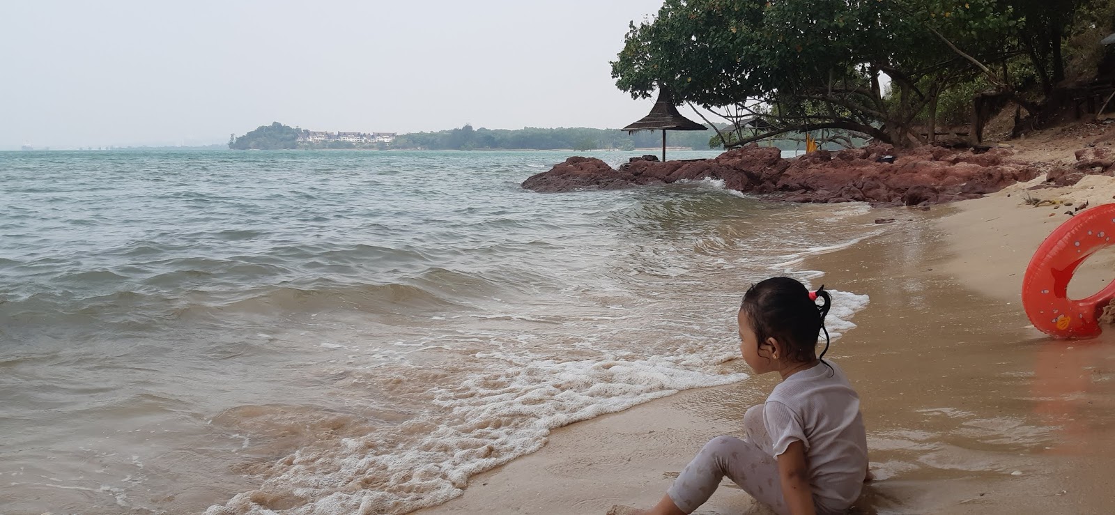 Dangas Beach Sekupang - DREAM TRAVEL