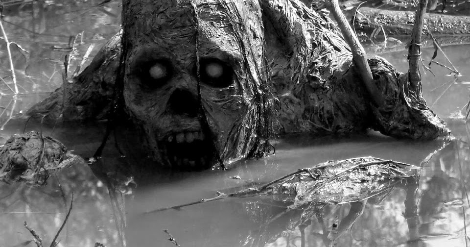 Eye Ray of the Beholder: Fighting Zombies in the Swamps!!! What a Drag...