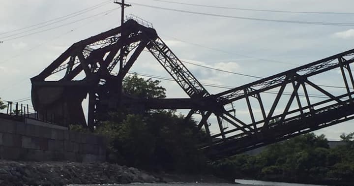 Industrial History: Aban/Road Bridge over Elizabeth River in Elizabeth, NJ