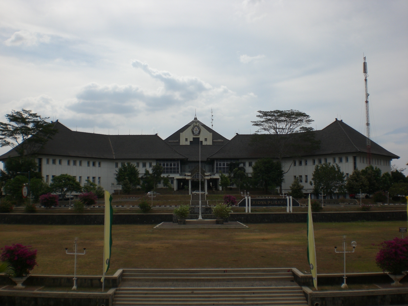 Kampus Undip, Semarang | Ukur Kampus Undip, Semarang | Ukur