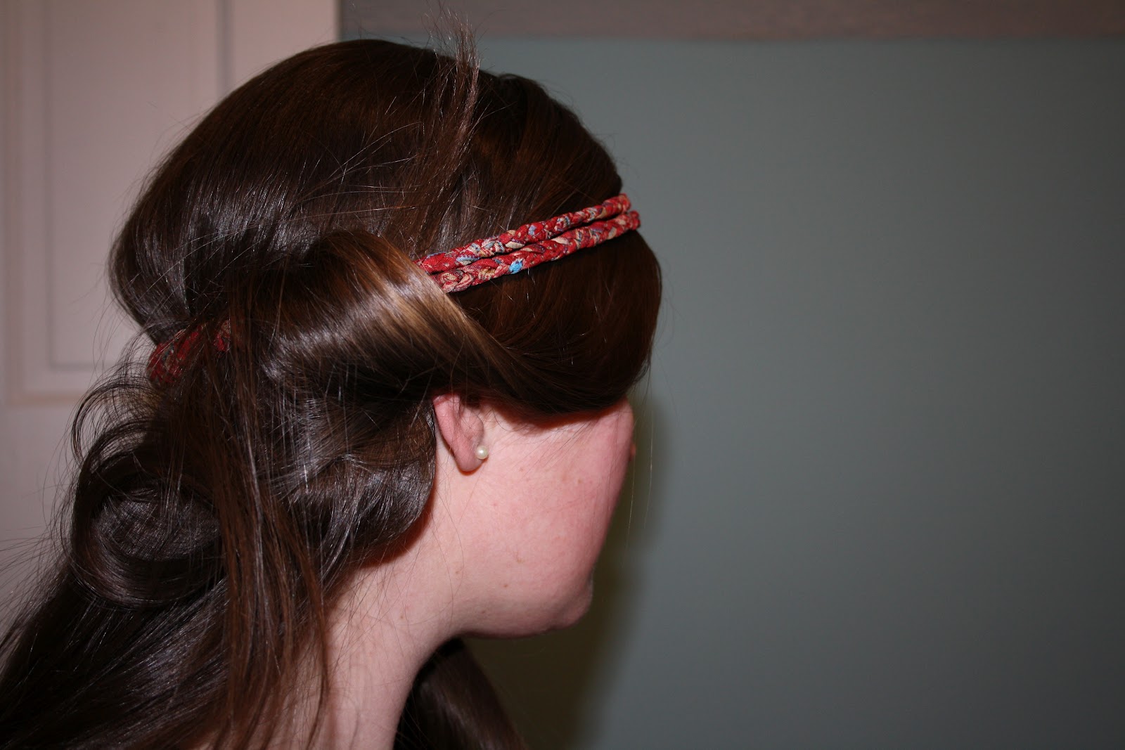 Misters and Misses: Headband Hair Roll