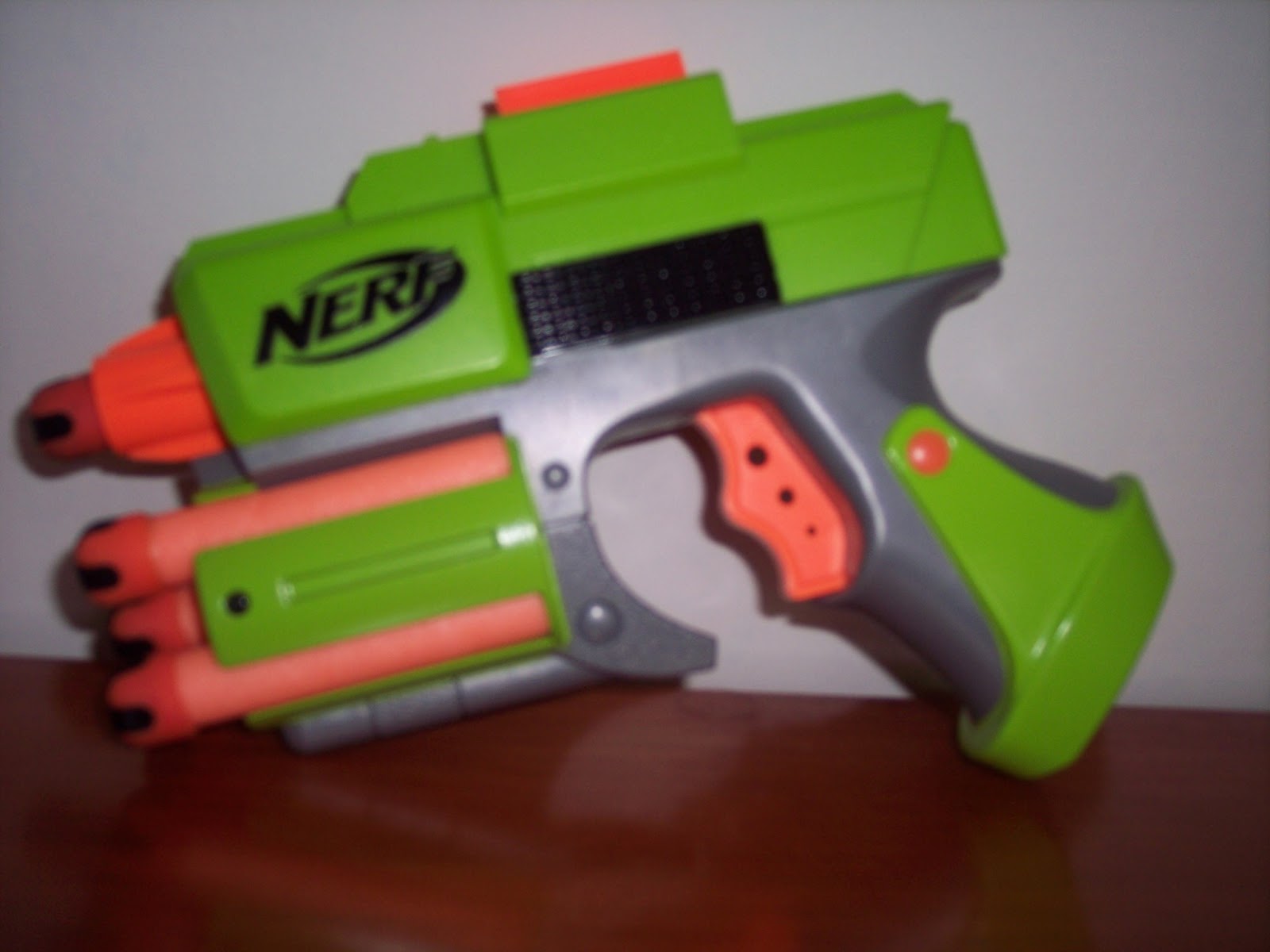 Hidden Treasures : Nerf guns! Add to your summer fun! various types ...