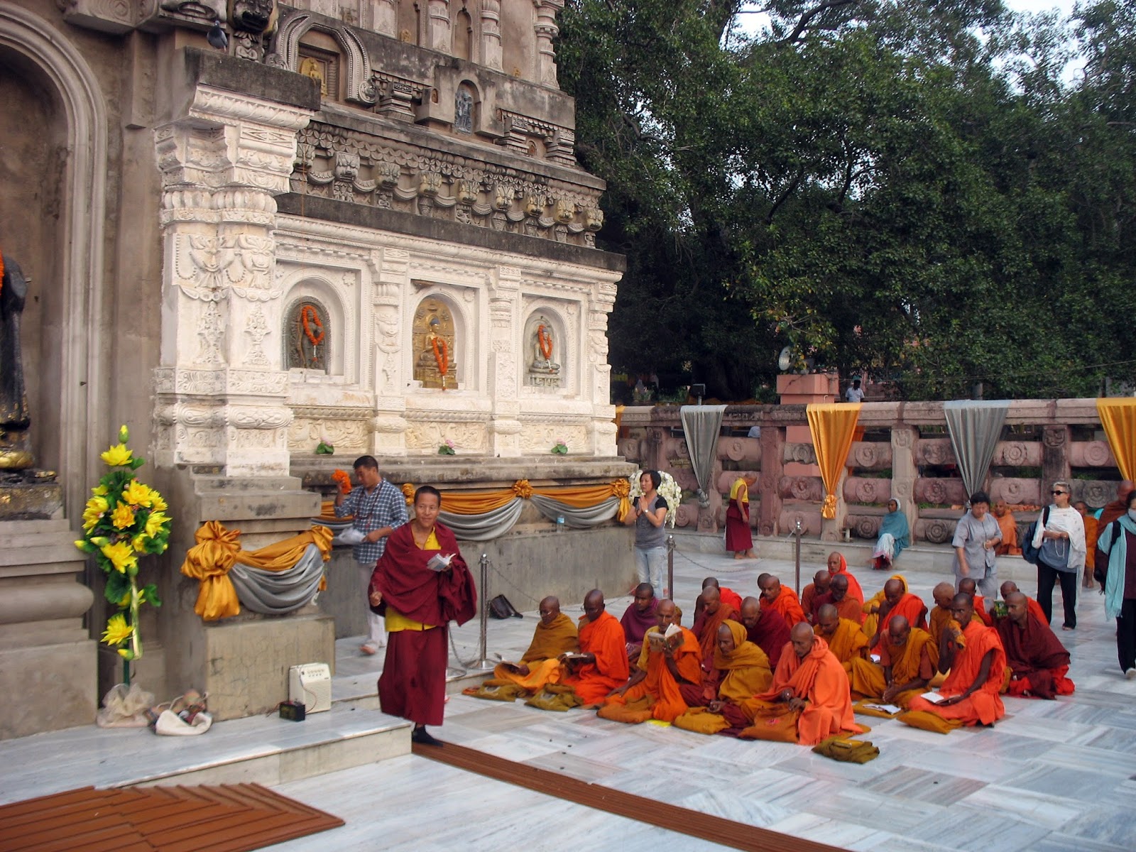 MandirInfo: Mahabodhi Temple